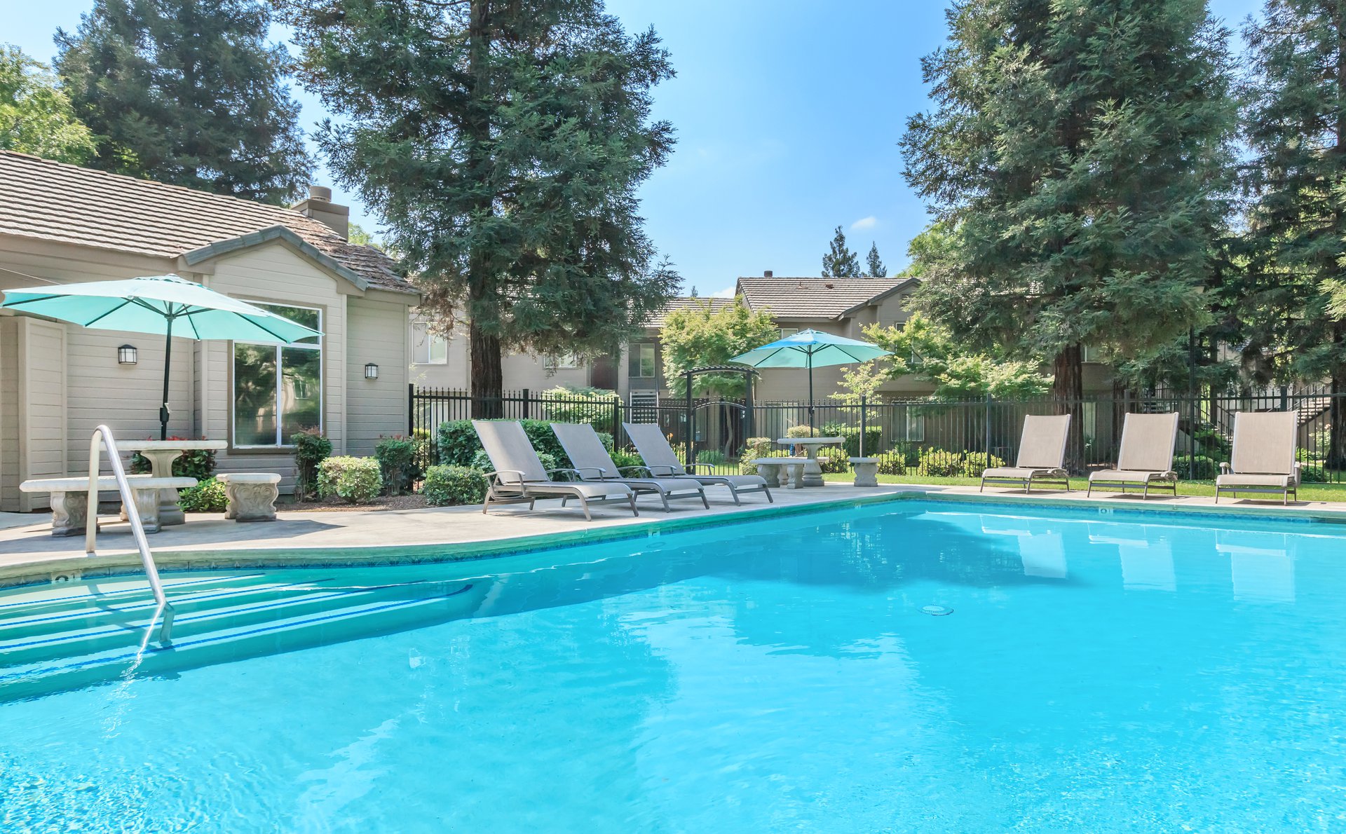 Sierra Ridge - Apartment Living in Clovis, CA