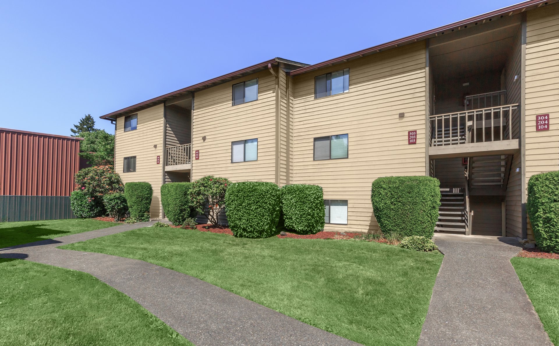 Autumn Ridge Apartments - Apartment Living in Shoreline, WA