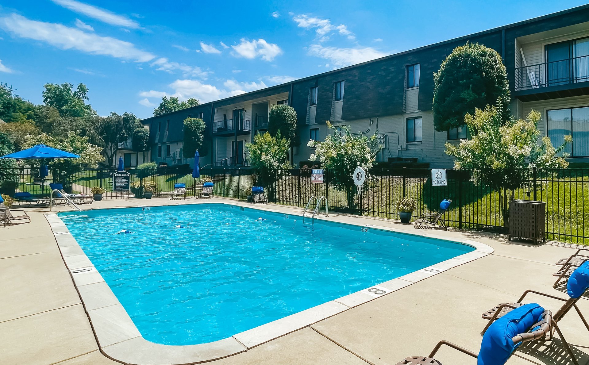 The Bluffs over Cumberland - Apartments in Clarksville, TN