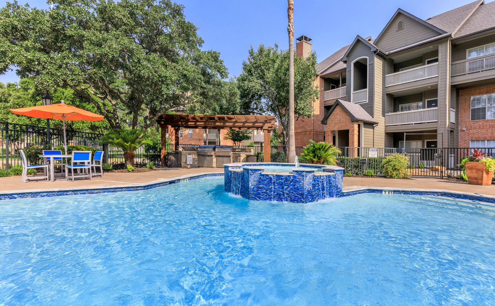 Spring Park - Apartment Living in Spring, TX