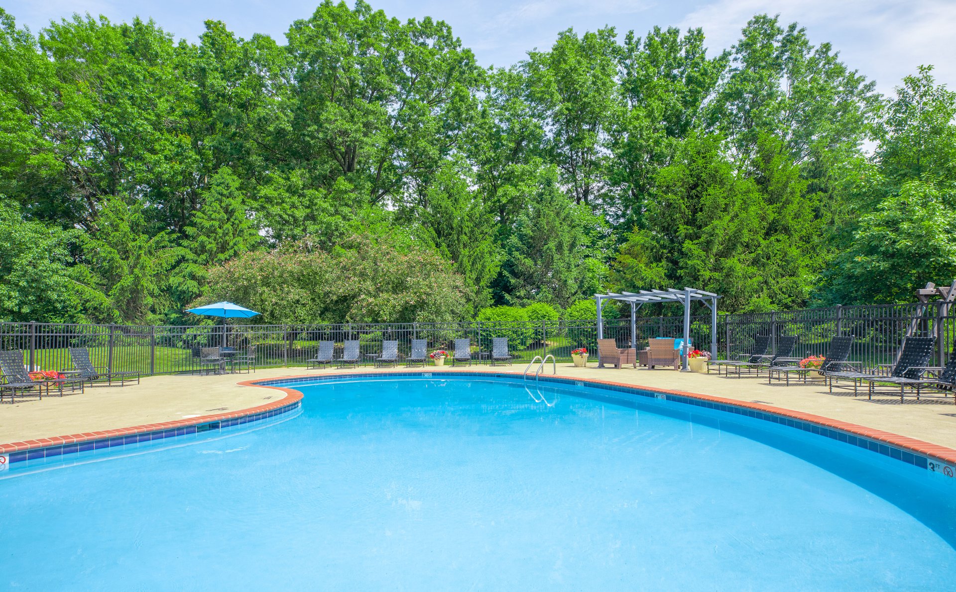 The Cove at Avon Lake - Apartments in Avon Lake, OH